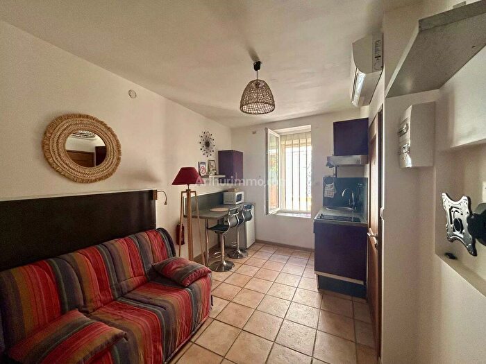 Jonquieres Centre, Martigues : Appartement 1 pièce à louer
