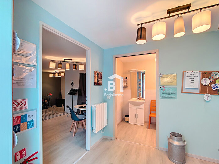 Maison 10 pièces à vendre - Frontonas