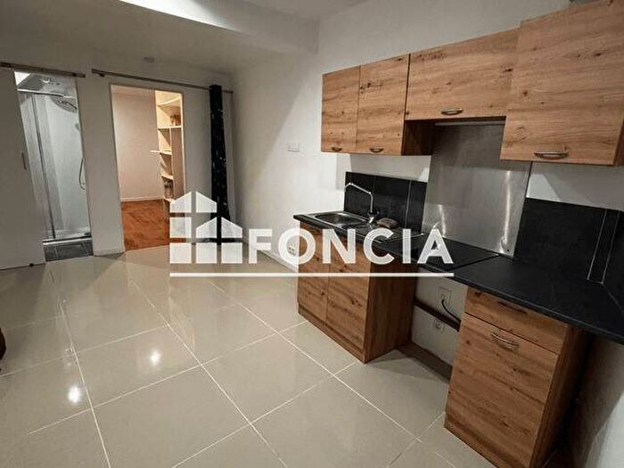 Appartement à louer - Allées Paul Riquet, Béziers - 1 pièce