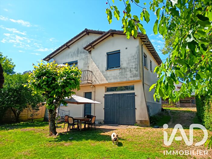 Maison 5 pièces à vendre - Saint-Priest-de-Gimel