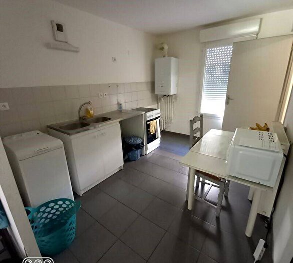 Appartement à louer - Centre-Marcadieu-Marne, Tarbes - 1 pièce