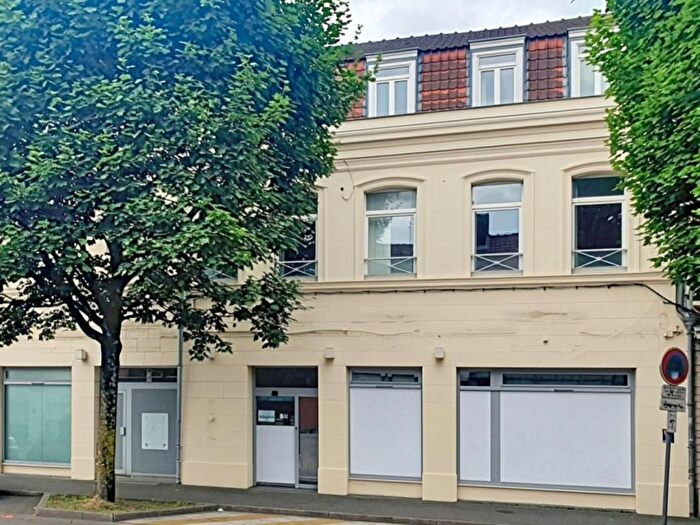 Lille, Fives - Maison 9 pièces à vendre