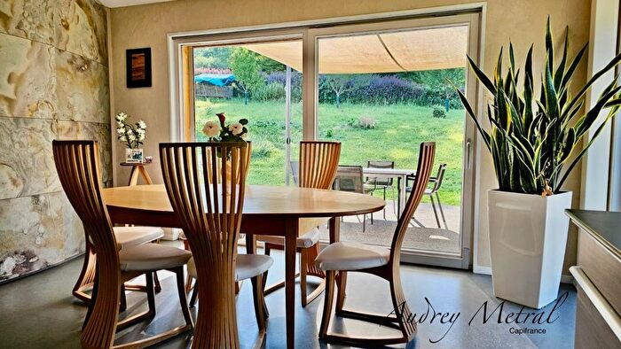 Maison à vendre - Magnieu - 4 pièces - 3 chambres