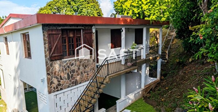 Le Marigot : Maison 9 pièces à vendre