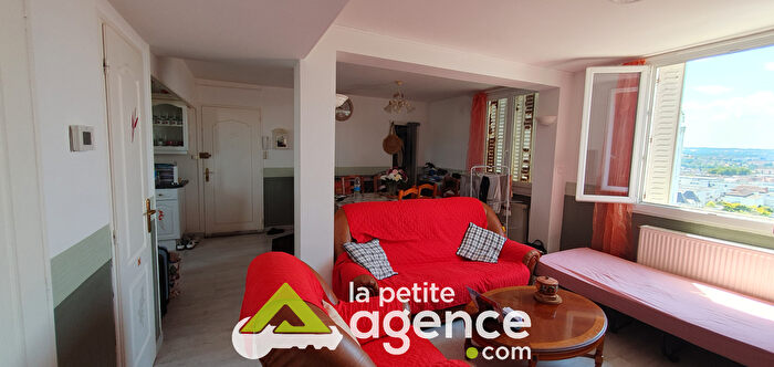 Montluçon, Croix Blanche, Diénat - Appartement 3 pièces à vendre