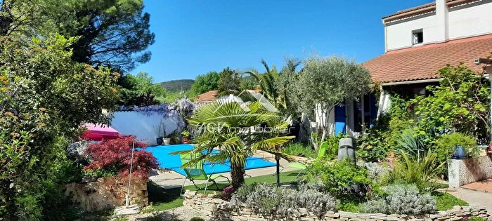 Maison à vendre - Rousson - 5 pièces - 4 chambres