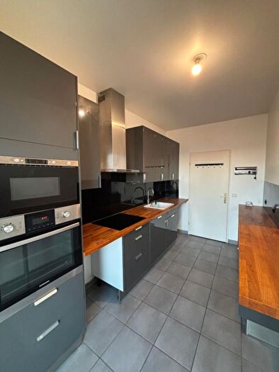 Appartement à louer - Asnières-sur-Seine, Gresillons, Voltaire - 3 pièces - 2 chambres