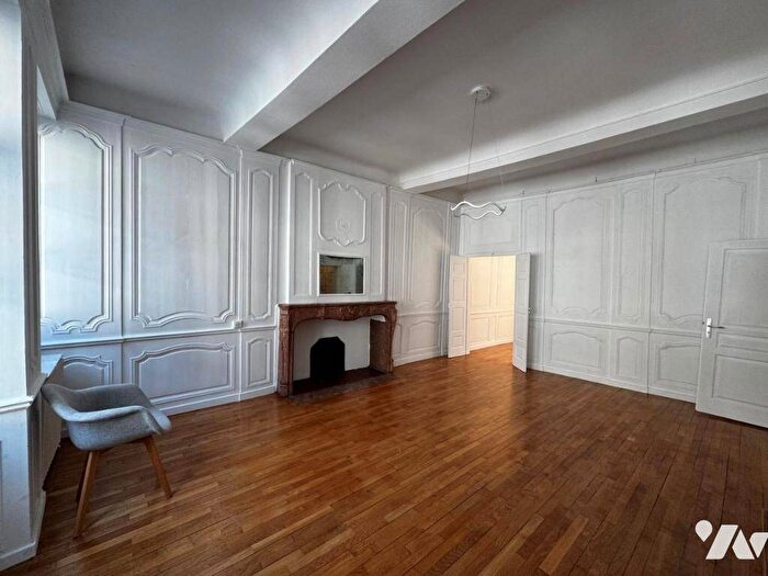 Appartement 4 pièces à Dole, à louer