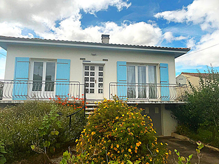 Saujon : Maison 4 pièces à vendre