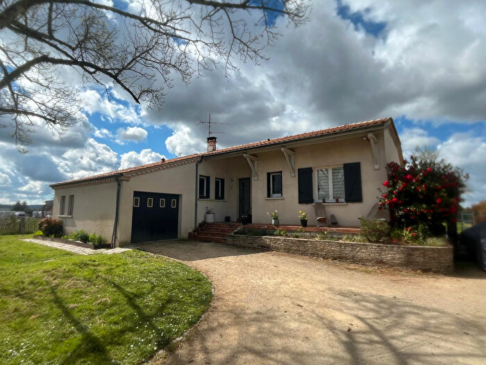 Maison à vendre - Villeneuve-sur-Lot, Eysses - 7 pièces - 6 chambres