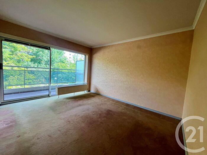 Appartement à vendre - Évry, Village - 2 pièces - 1 chambre