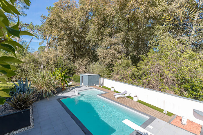 Maison à vendre - Bonnetan - 6 pièces - 4 chambres