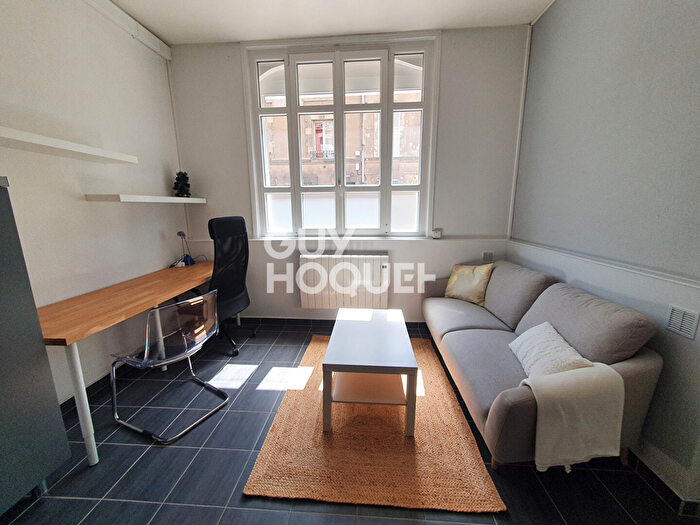 Appartement à louer - Reims, Centre-ville - 2 pièces - 1 chambre