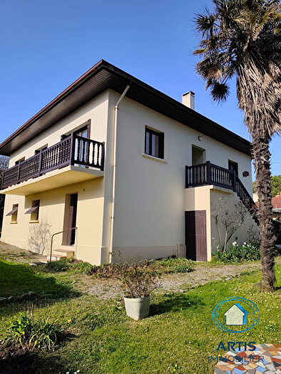 Maison à vendre - Bidart - 7 pièces - 5 chambres