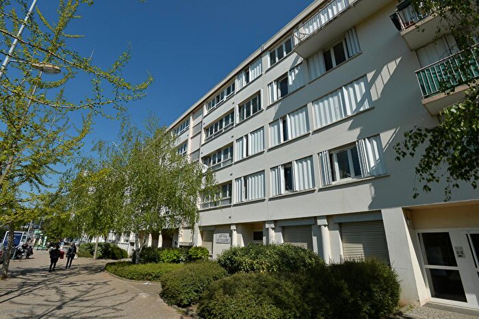 Appartement à louer - Saint-Michel-sur-Orge, Bois des Roches - 3 pièces - 2 chambres