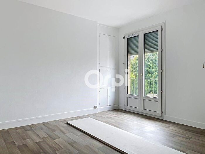 Appartement 3 pièces à Gournay-Jaurès-Gare, Creil, à louer