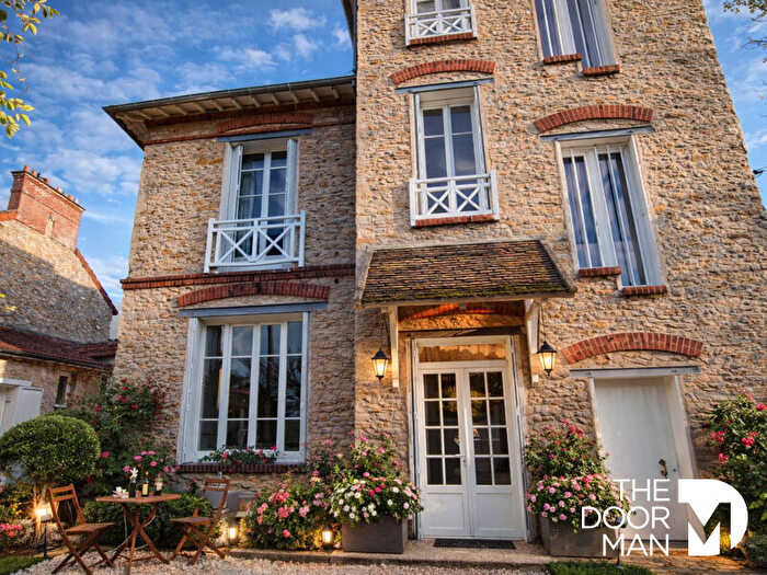 Maison à vendre - Rambouillet, Groussay, Providence, Gommerie, Vernes, Dreyfus - 10 pièces - 5 chambres