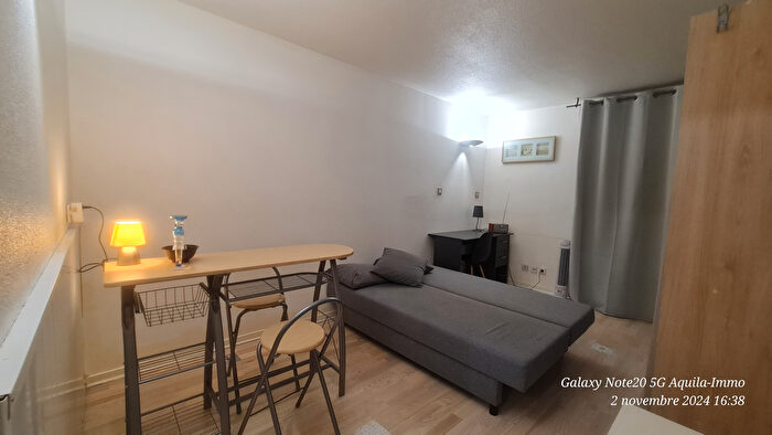 Appartement à louer - Lyon e , Guillotière - 1 pièce - 1 chambre