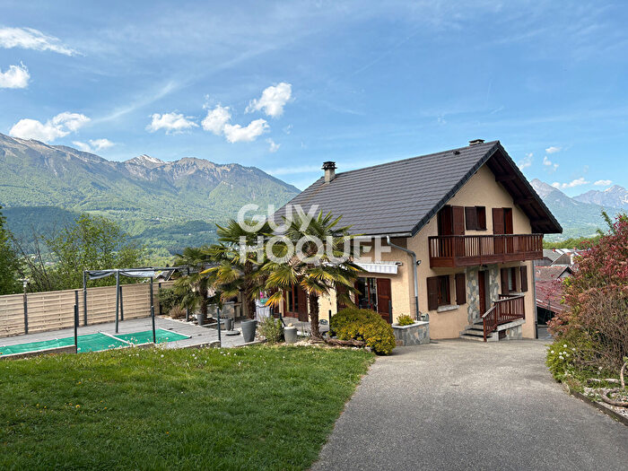 Maison 5 pièces à Sainte-Hélène-sur-Isère, à vendre