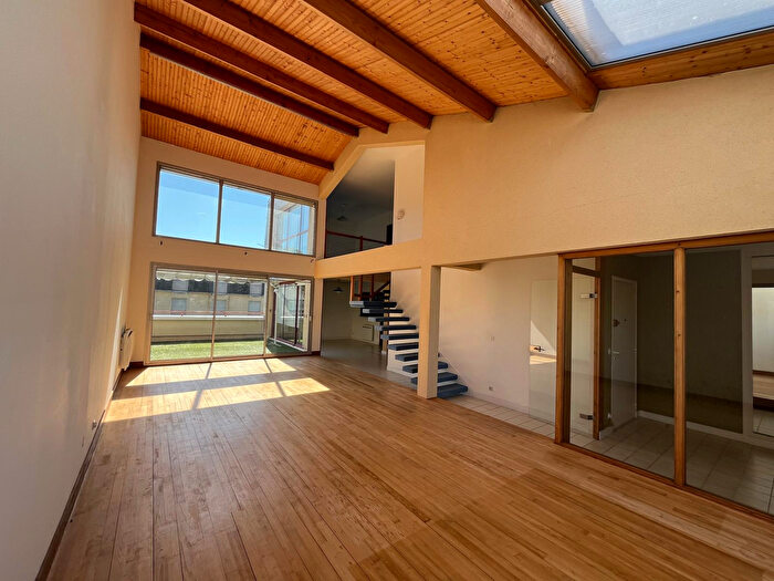 Argenton-sur-Creuse : Appartement 5 pièces à vendre