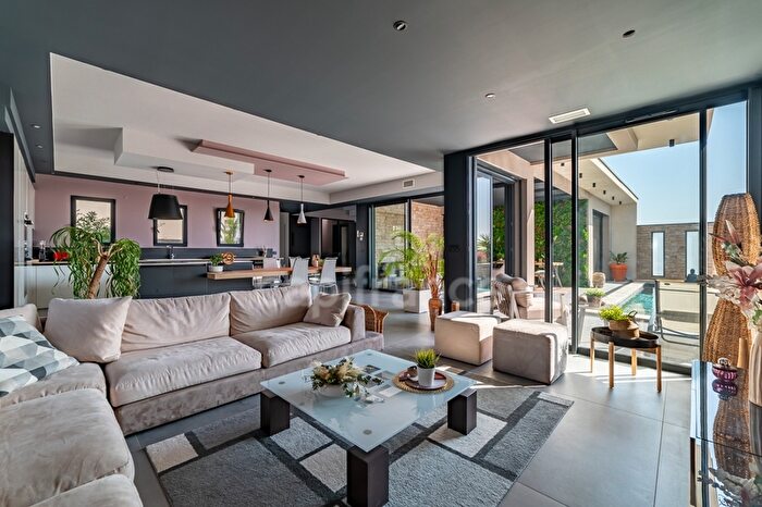 Maison à vendre - Saint-Gély-du-Fesc - 6 pièces - 4 chambres