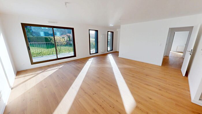 Appartement à vendre - Pléneuf-Val-André - 4 pièces - 3 chambres