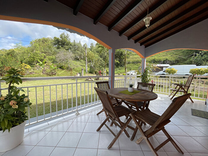 Maison à louer - Le Gosier - 2 pièces - 1 chambre