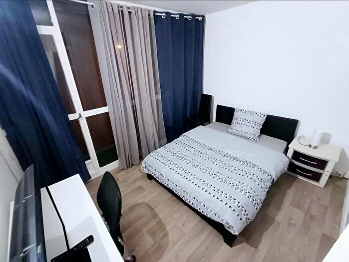 Appartement 1 pièce à louer à Garges-lès-Gonesse, Dame Blanche Nord