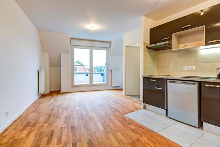 Appartement à louer - Le Centre Ville, Villiers-sur-Marne - 1 pièce