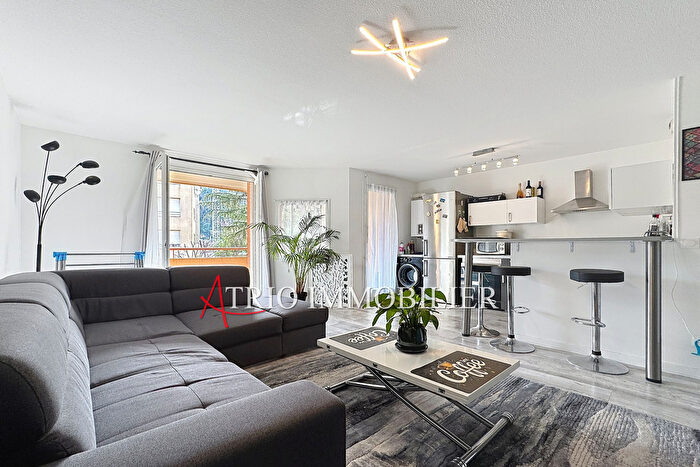 Appartement à vendre - Cagnes-sur-Mer, Les Vallières, Le Malvan, Les Travails, La Combe - 3 pièces - 2 chambres