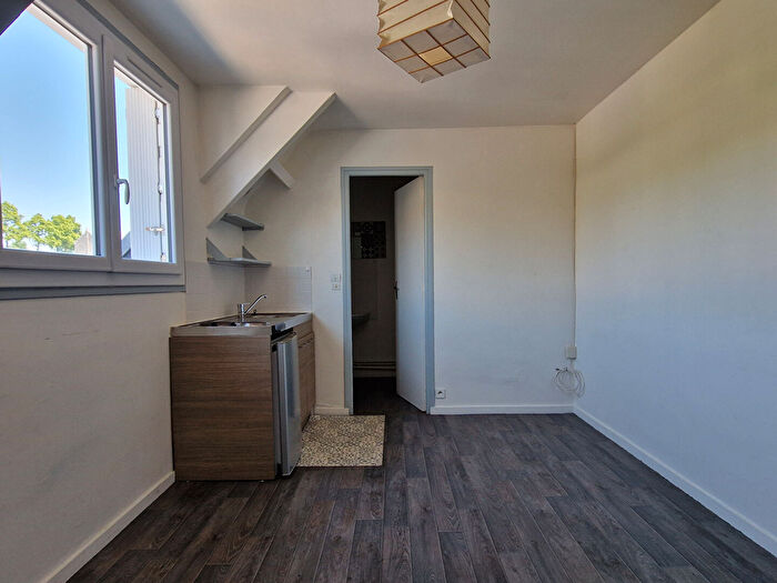 Appartement 1 pièce à louer à Caen, Le Port