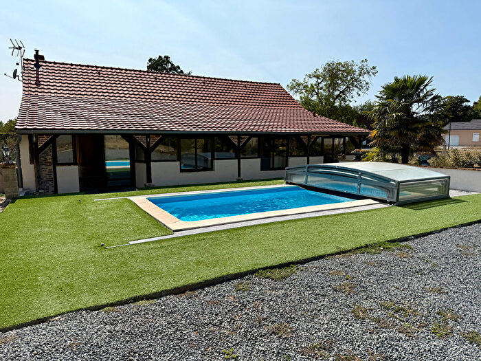 Maison 5 pièces à Avermes, à vendre