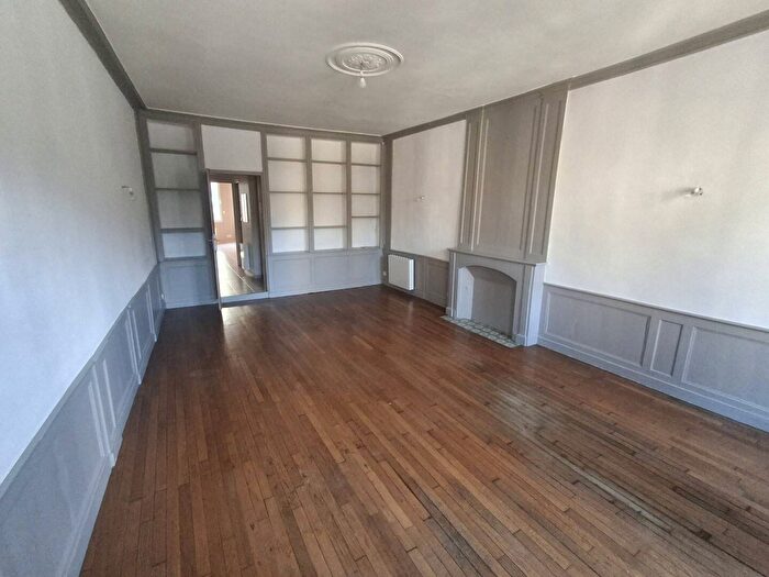 Fougères : Appartement 4 pièces à louer