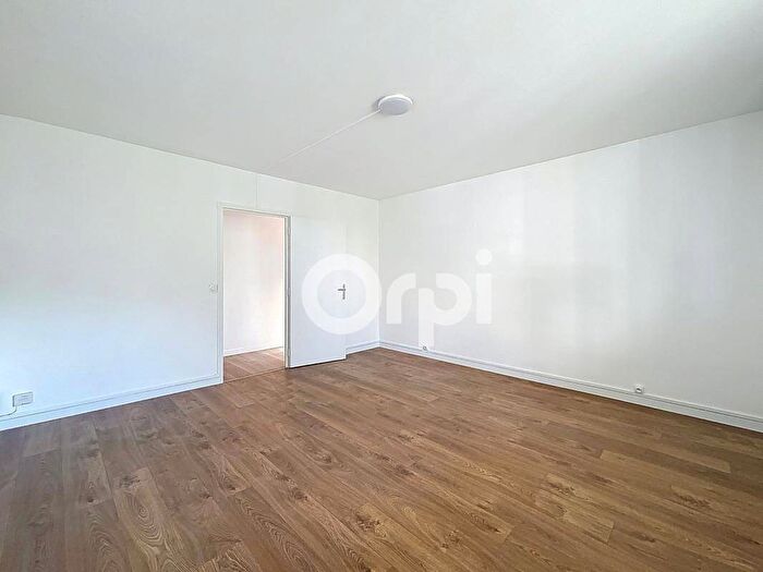 Appartement à louer - Domaine du Chateau, Chilly-Mazarin - 2 pièces - 1 chambre