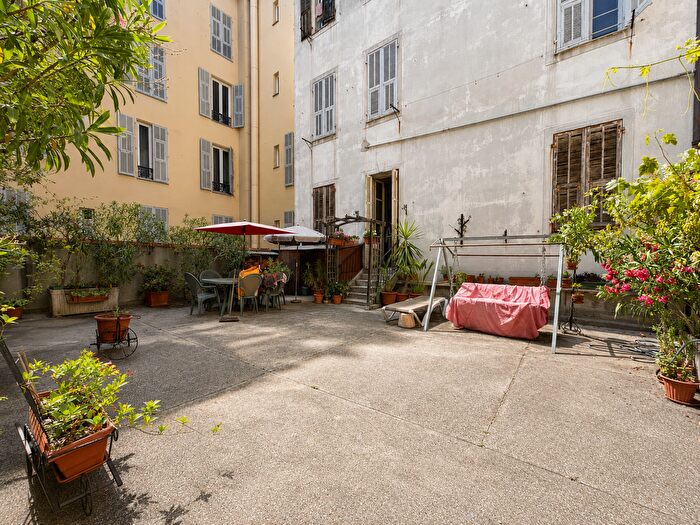 Appartement 4 pièces à vendre à Nice, Médecin
