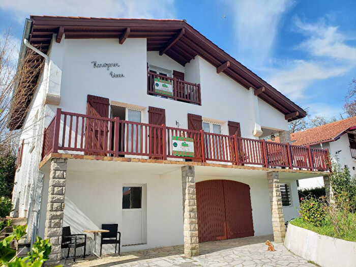 Maison à vendre - Hendaye, Lissardy - 8 pièces - 5 chambres