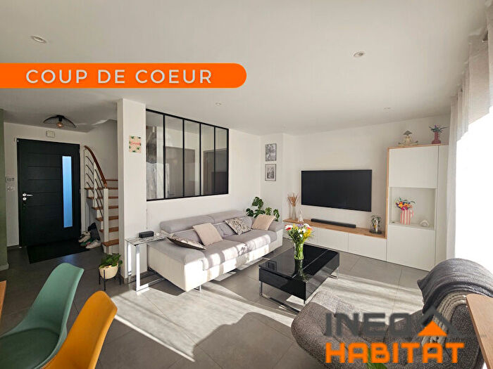 Maison à vendre - Gévezé - 6 pièces - 4 chambres