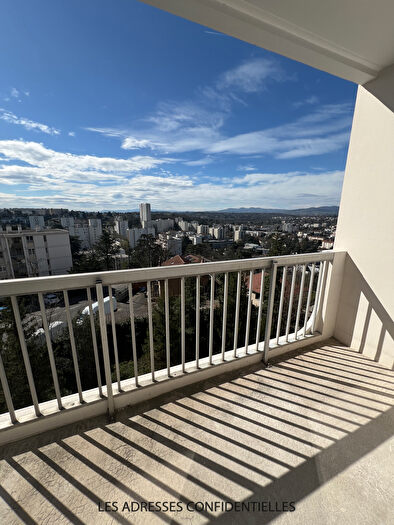 Appartement à louer - Tassin-la-Demi-Lune, Charles de Gaulle - 2 pièces - 1 chambre