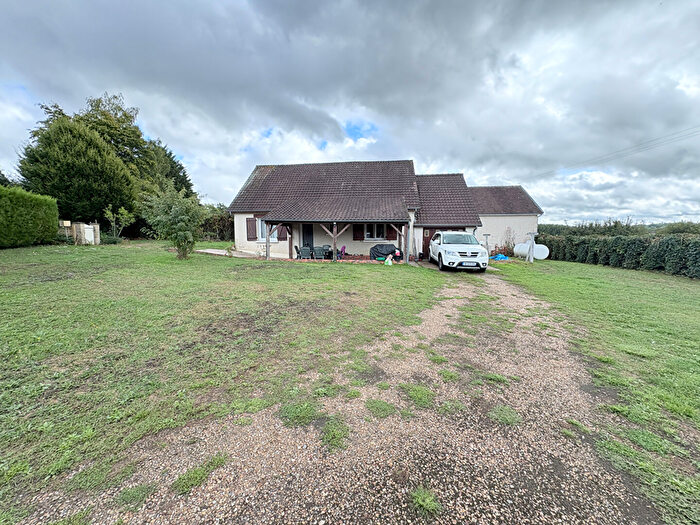 Maison à vendre - Souvigné-sur-Même - 5 pièces - 4 chambres