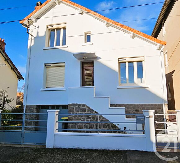 Maison à vendre - Montluçon, Saint-Jean, Chantoiseau, Ilets - 5 pièces - 3 chambres