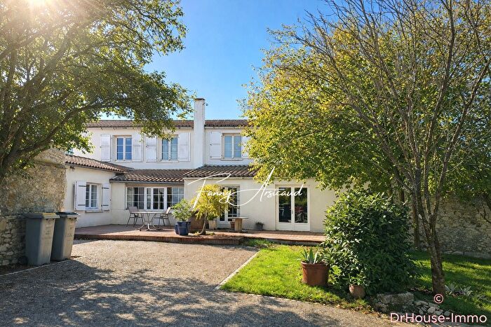 Charron - Maison 9 pièces à vendre