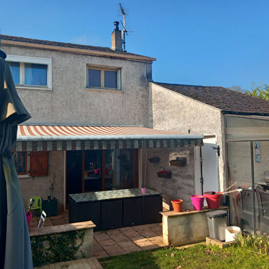 Maison à vendre - Saint-Pierre-lès-Nemours - 5 pièces - 3 chambres