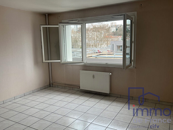 Appartement à vendre - Saint-Étienne - 3 pièces - 2 chambres