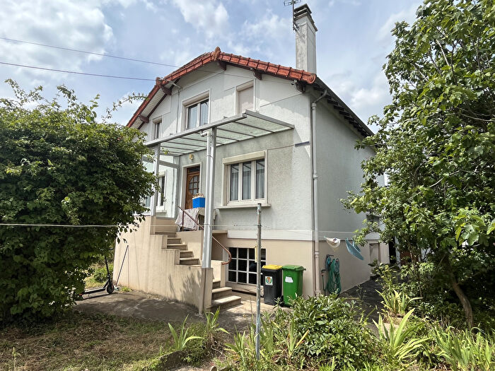 Maison à vendre - Paray-Vieille-Poste - 7 pièces - 5 chambres