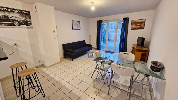 Maison à louer - Genas - 3 pièces - 2 chambres