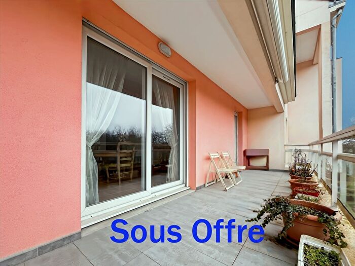 Appartement à vendre - Chevigny-Saint-Sauveur - 4 pièces - 2 chambres