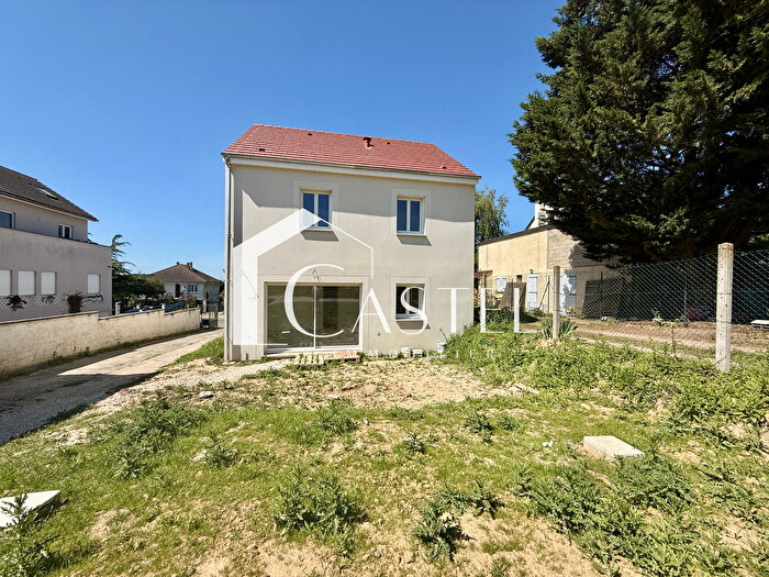 Maison 6 pièces à vendre à Morainvilliers