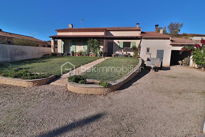 Maison à vendre - Montfrin - 5 pièces - 4 chambres