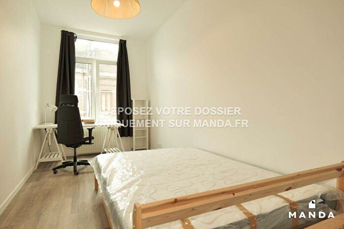 Appartement à louer - Nord Est, Anzin - 4 pièces - 3 chambres