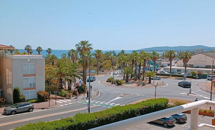 Appartement à vendre - Fréjus, Fréjus Plage - 3 pièces - 2 chambres